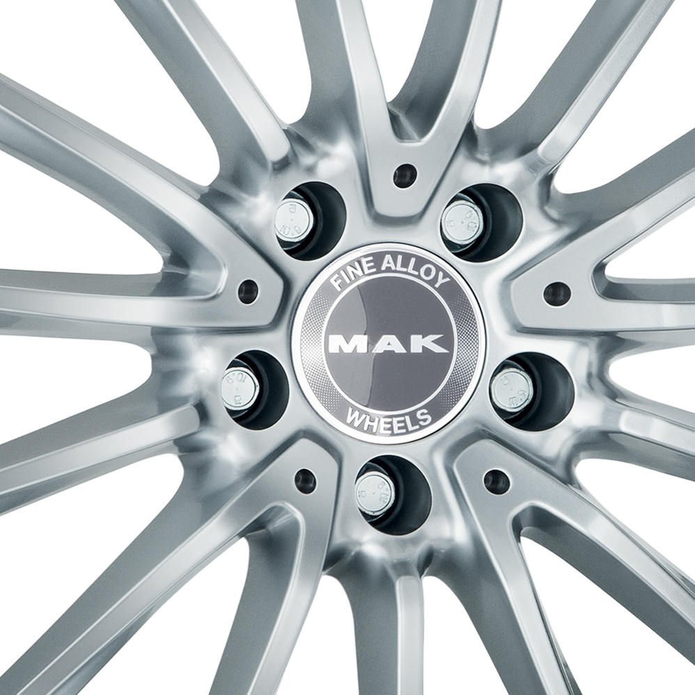 MAK Komet Silver 18" Alloy Wheels - Wheelbase
