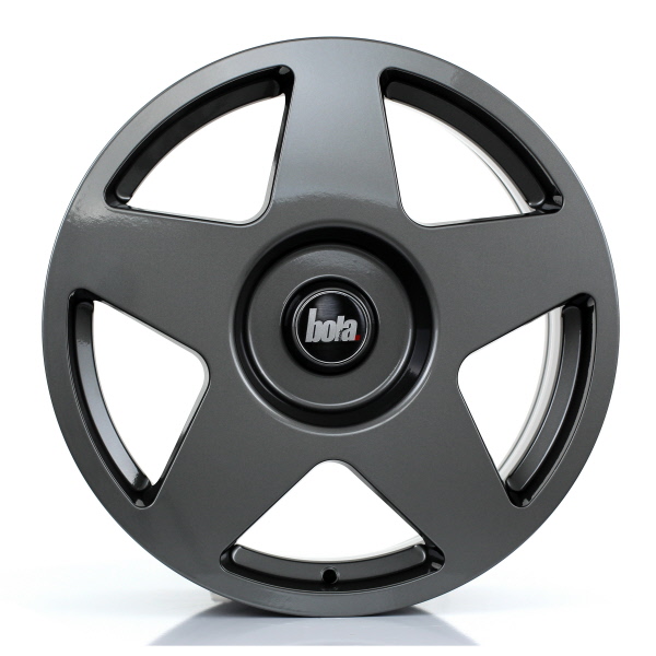 Bola B10 Gloss Gunmetal 17" Alloy Wheels - Wheelbase